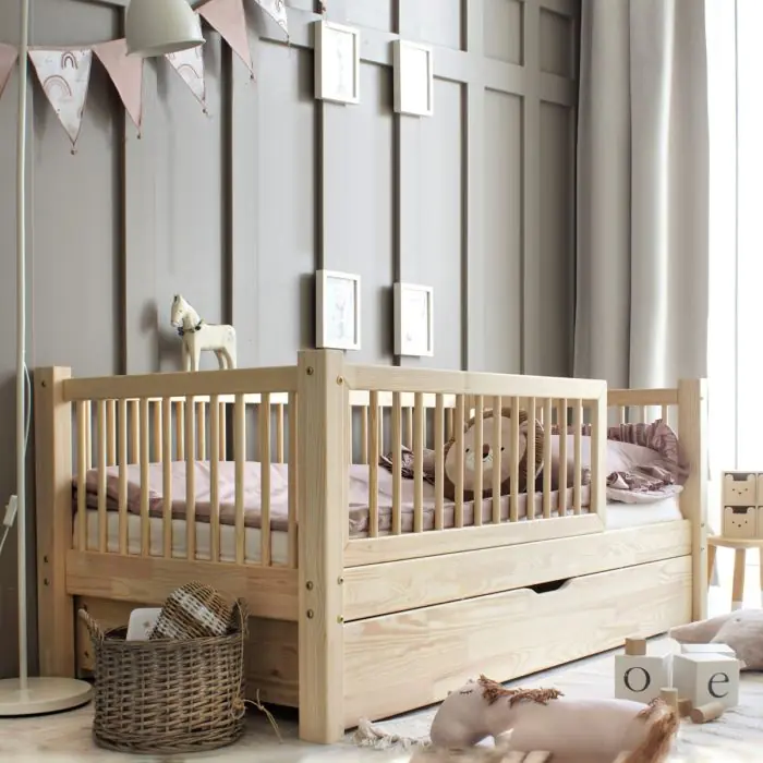 Wood trundle bed with drawers store