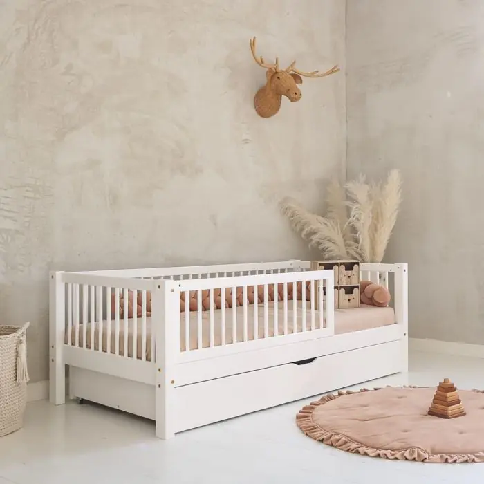 White Wooden Bed With Trundle Bed Drawer